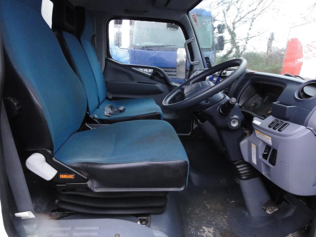 ULEZ Compliant 2014 Mitsubishi Canter 7C15 Fridge Truck - Used Trucks ...