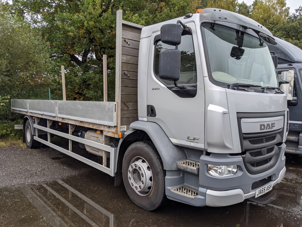 2015 EURO 6 DAF LF Dropside Truck - Used Trucks - Scaffolding Trucks ...
