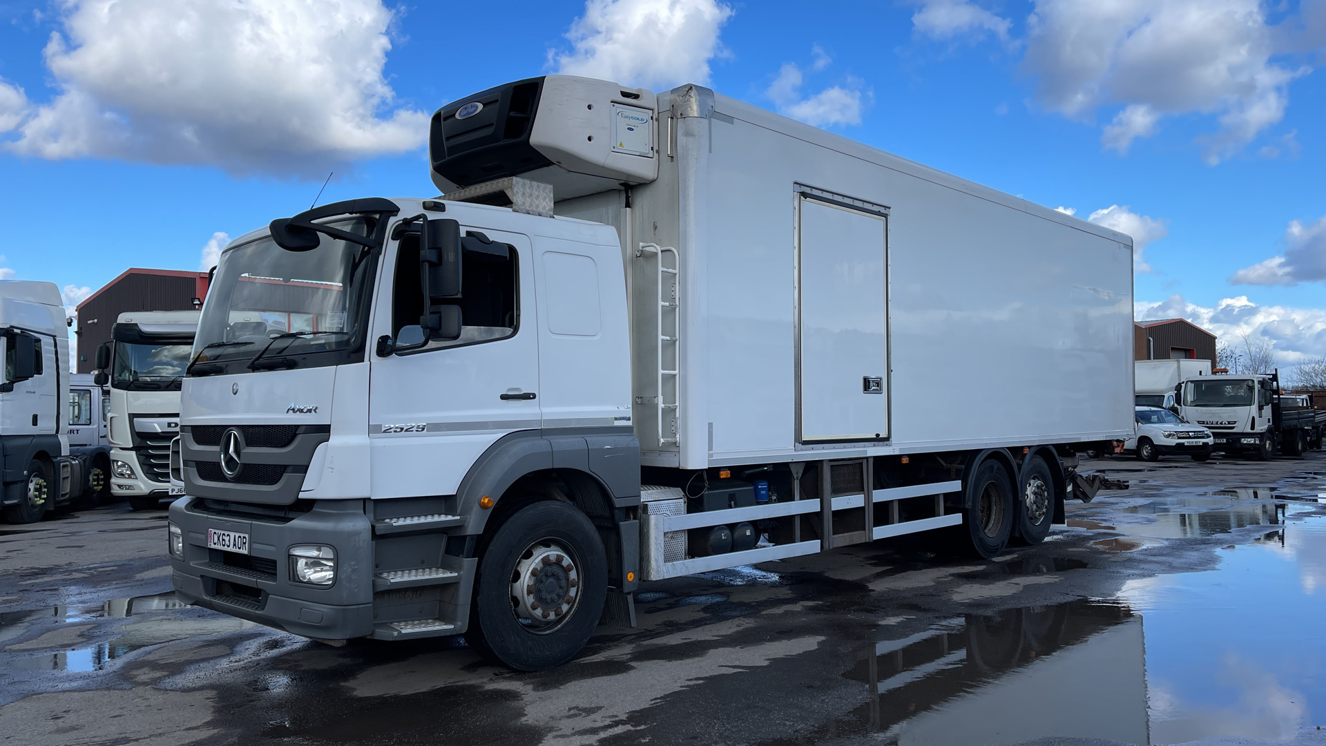 2013 Mercedes 26 Ton Sleeper cab Fridge - Used Trucks - Scaffolding ...