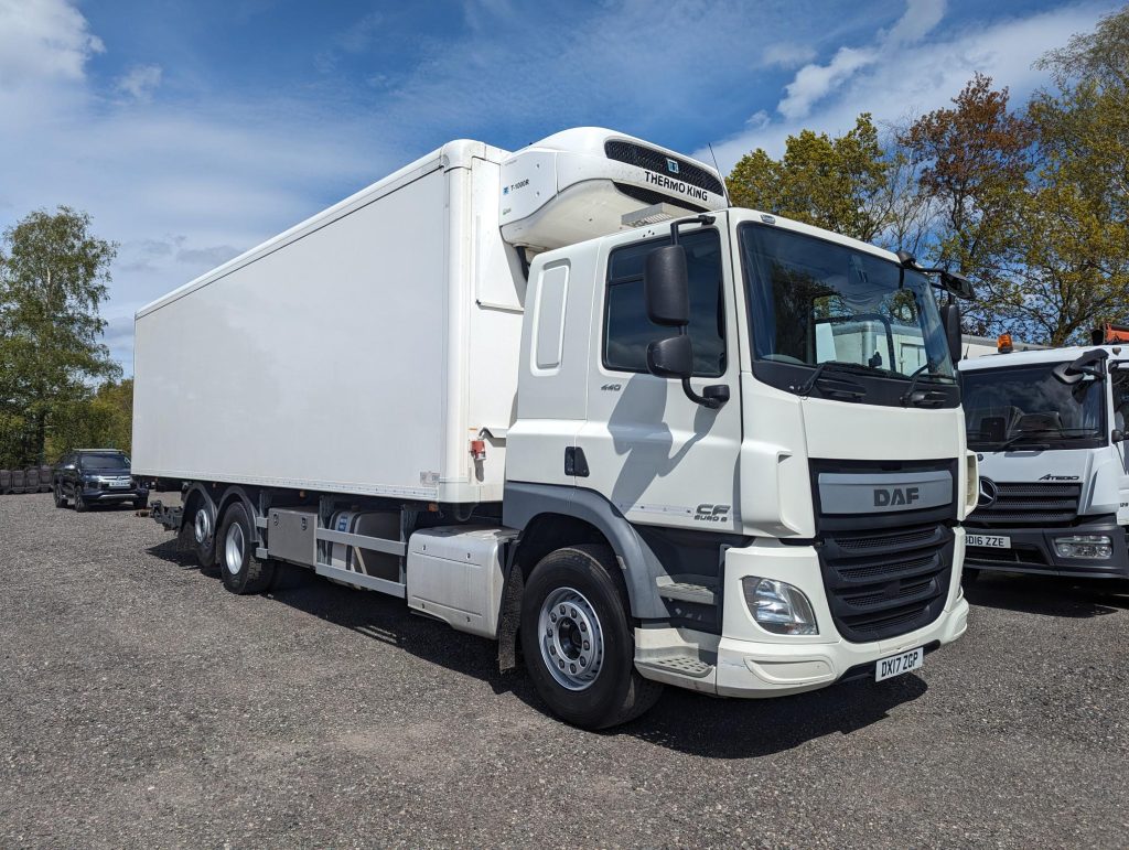 26 Ton DAF CF440 Sleeper Cab Fridge Boxvan - Used Trucks - Scaffolding ...